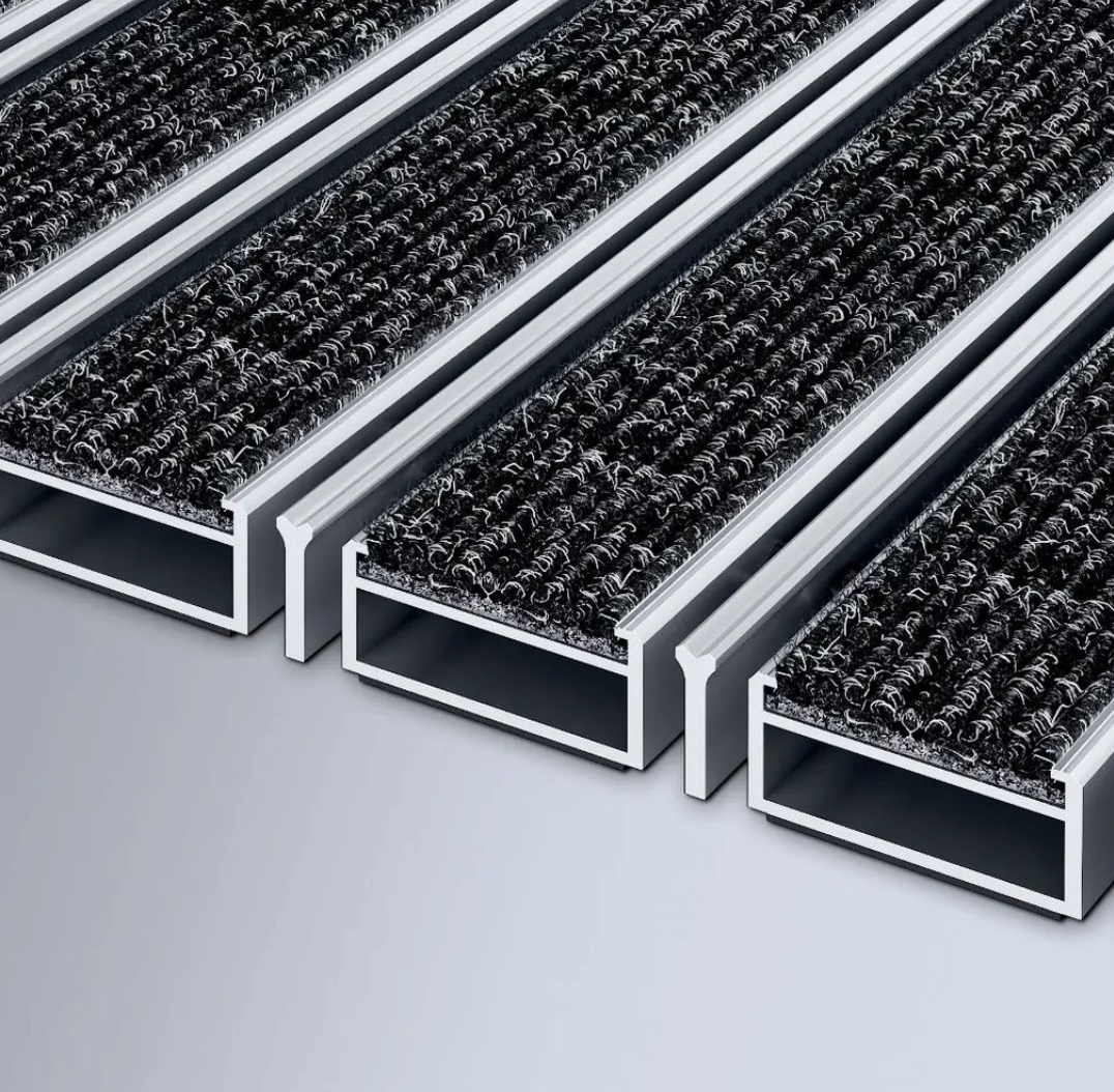 EMCO Eingangsmatte Marschall Original Large SLR mit Kratzkante – Logomatten Welt